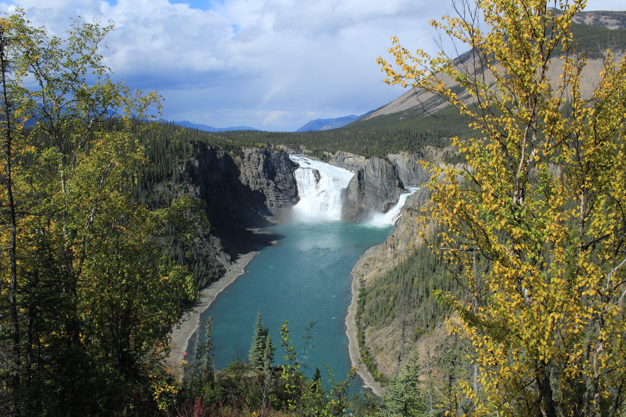 Giving Back To The Wild | Nahanni River Adventures & Canadian River ...