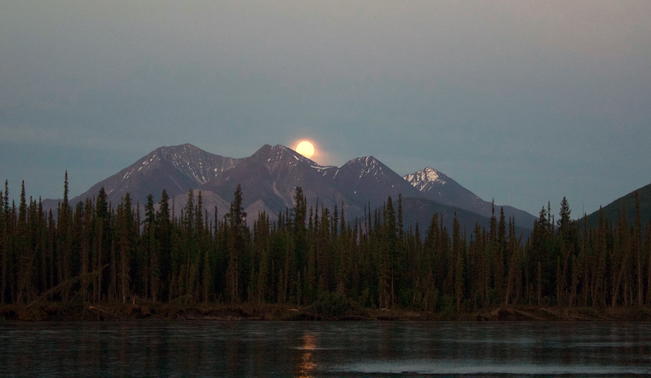 Nahanni River Adventures' Bobbi Rose Koe and Joel Hibbard Win Arctic ...
